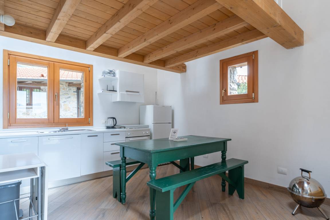 60 M² Ferienhaus ∙ 2 Schlafzimmer ∙ 5 Gäste - Menaggio