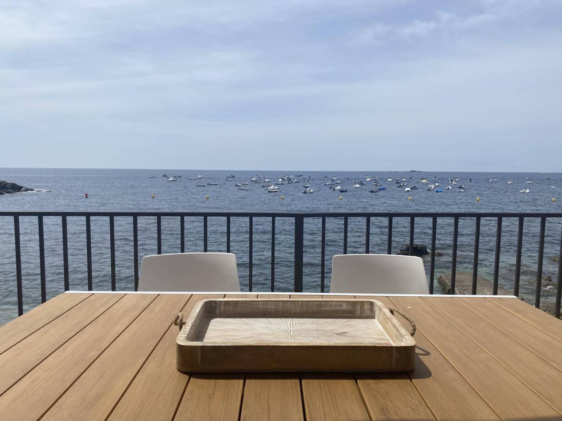 50 M² Apartamento ∙ 4 Habitaciones ∙ 8 Huéspedes - Palafrugell