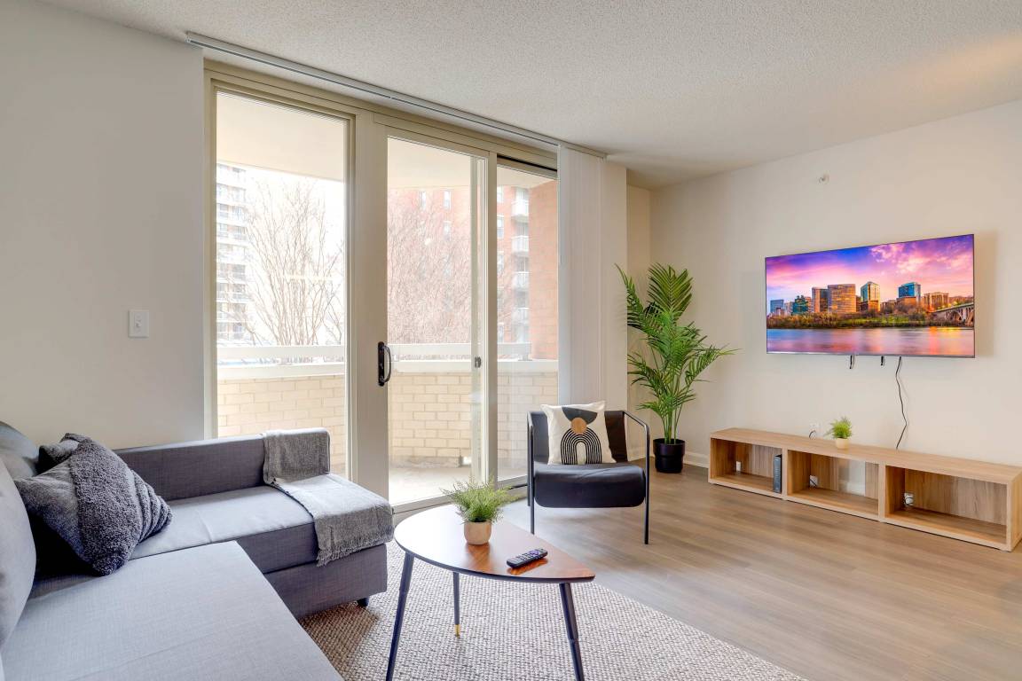 102 M² Apartment ∙ 2 Bedrooms ∙ 6 Guests - Marymount University, Arlington