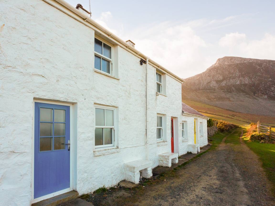 Cottage ∙ 2 Bedrooms ∙ 4 Guests - Nefyn