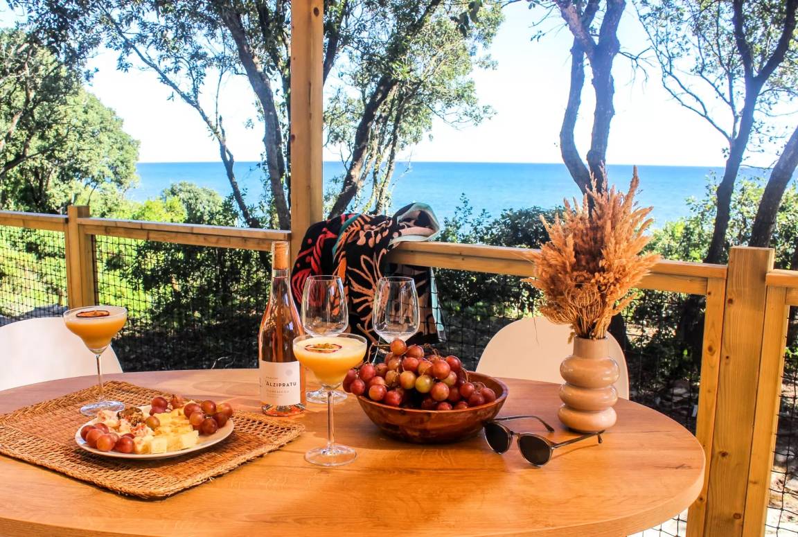 32 M² Mobilheim ∙ 2 Schlafzimmer ∙ 4 Gäste - Corse