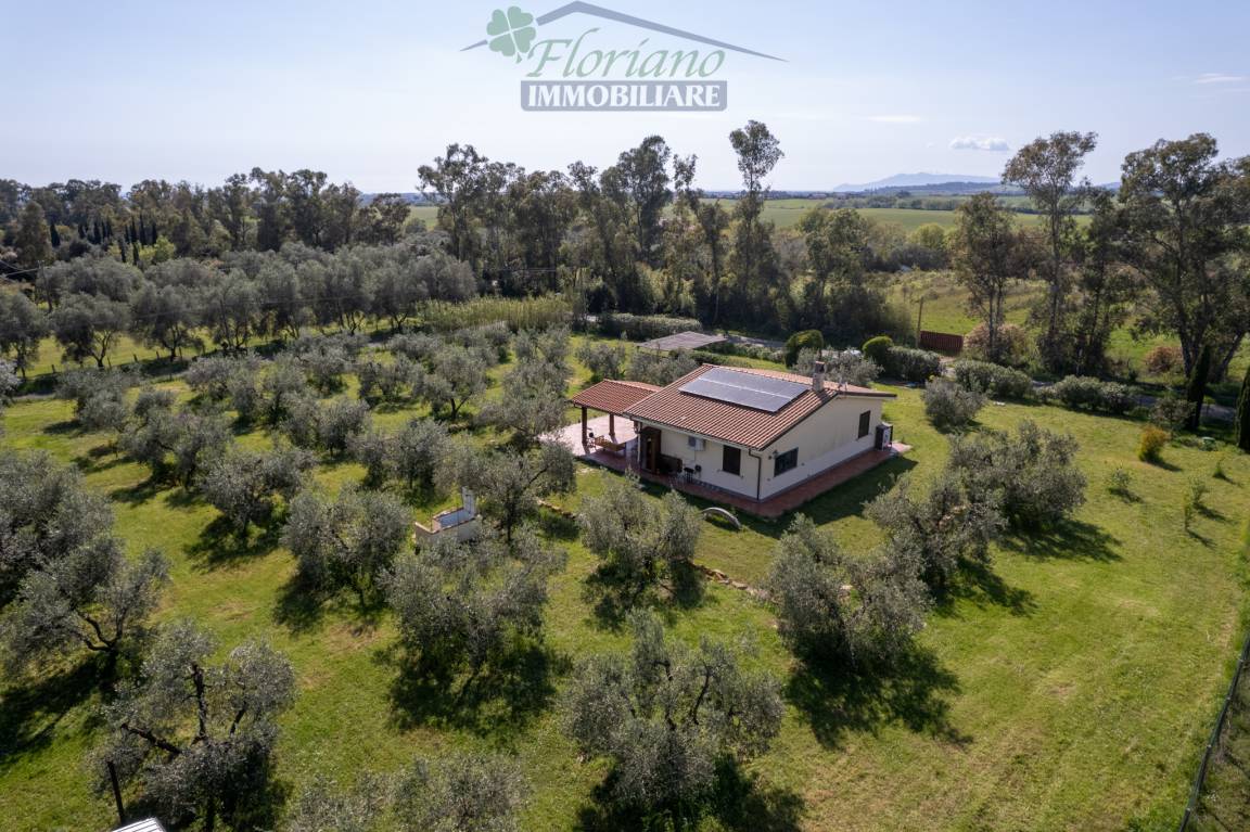 Villa Vacanza ∙ 2 Camere Da Letto ∙ 5 Ospiti - Montalto di Castro