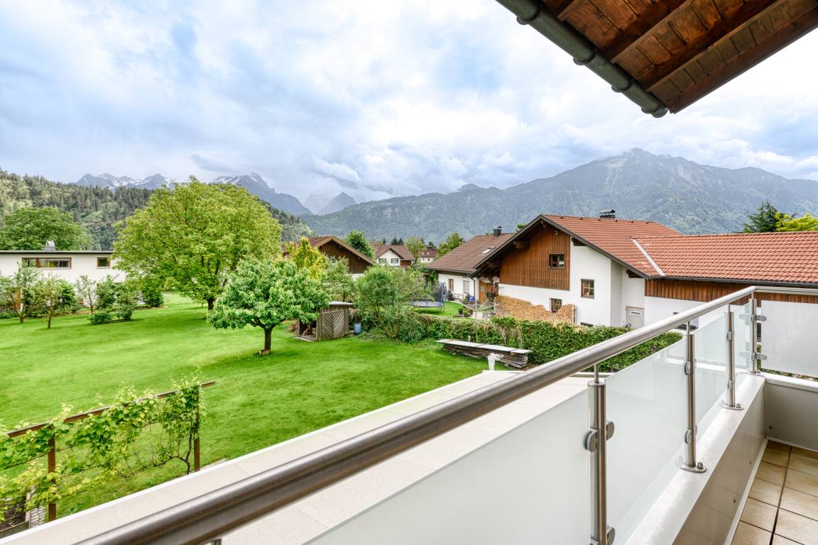 150 M² Ferienhaus ∙ 3 Schlafzimmer ∙ 8 Gäste - Bludenz