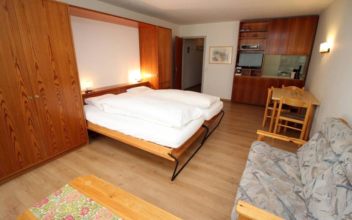 40 M² Ferienwohnung ∙ 1 Schlafzimmer ∙ 2 Gäste - Silvaplana