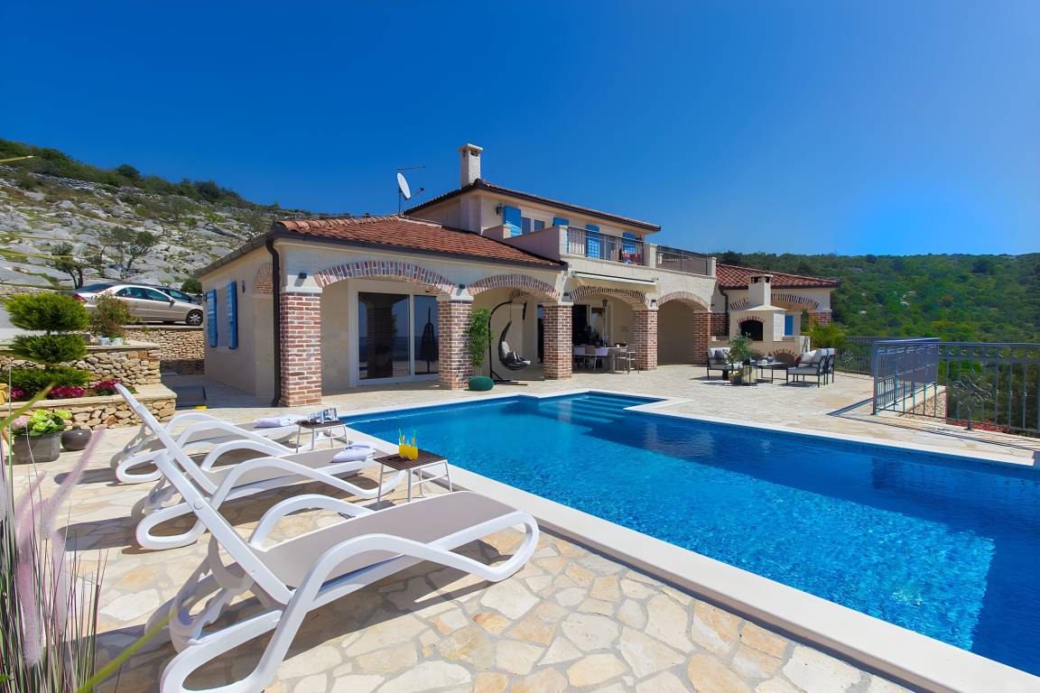 265 M² Villa ∙ 4 Schlafzimmer ∙ 9 Gäste - Rogoznica