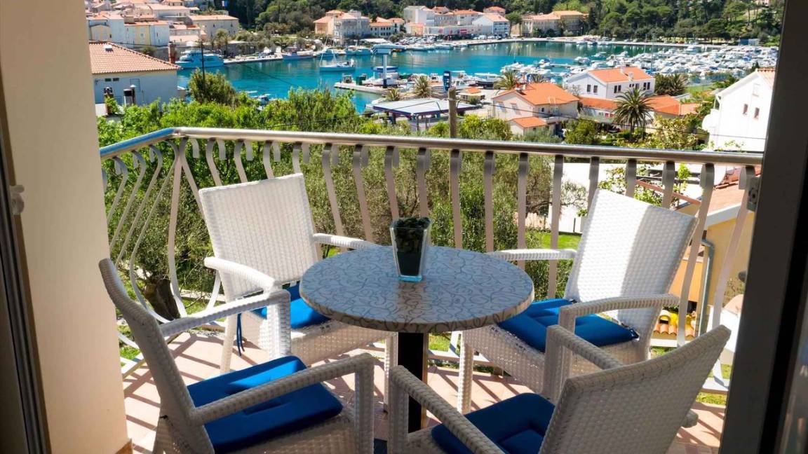 42 M² Apartamento ∙ 2 Habitaciones ∙ 4 Huéspedes - Rab