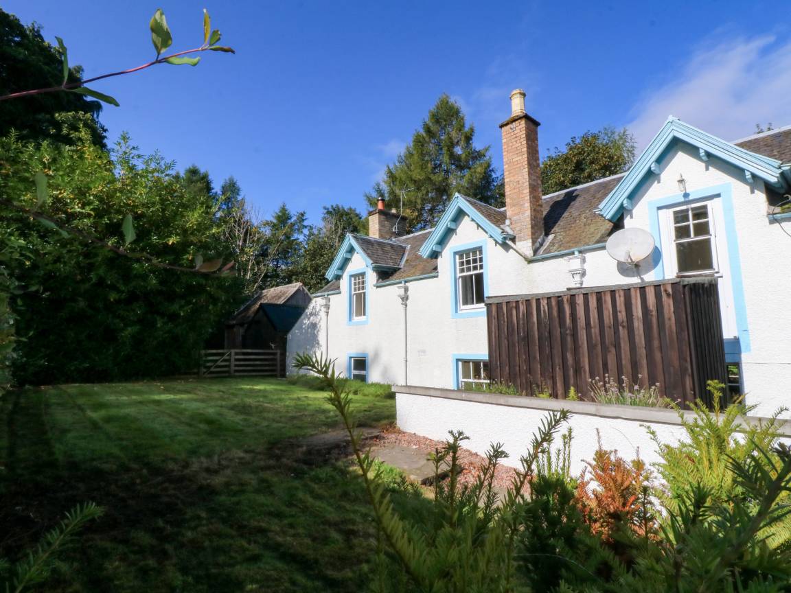 Cottage ∙ 3 Bedrooms ∙ 6 Guests - Dunkeld, UK