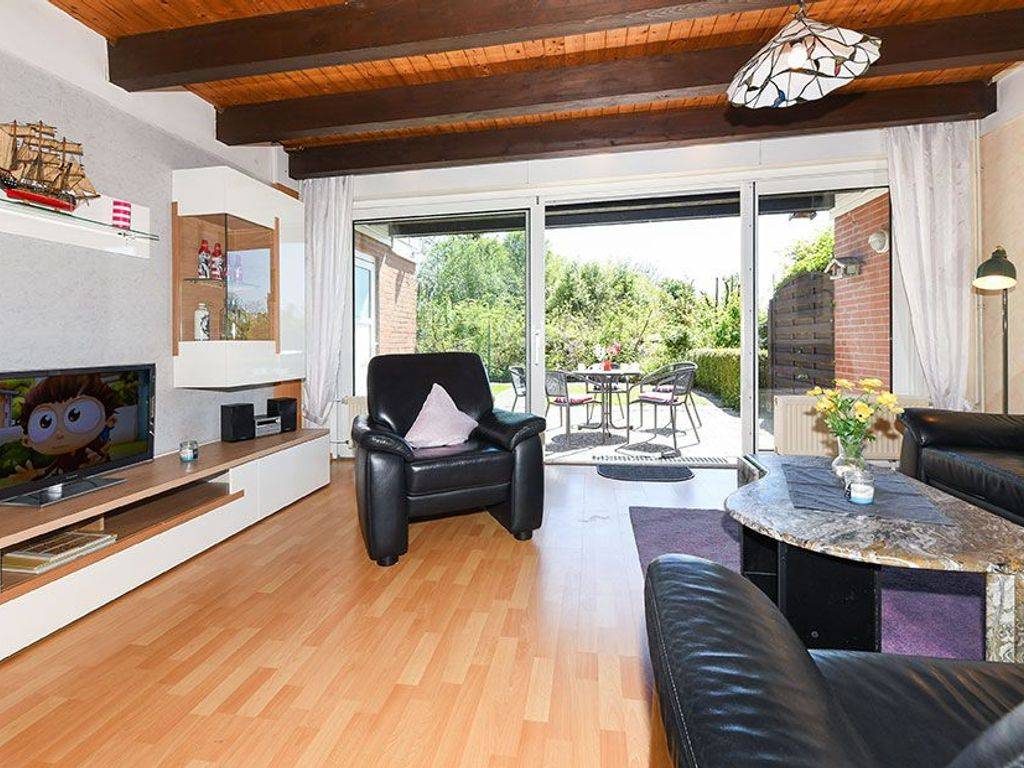 75 M² Ferienhaus ∙ 3 Schlafzimmer ∙ 5 Gäste - Bensersiel
