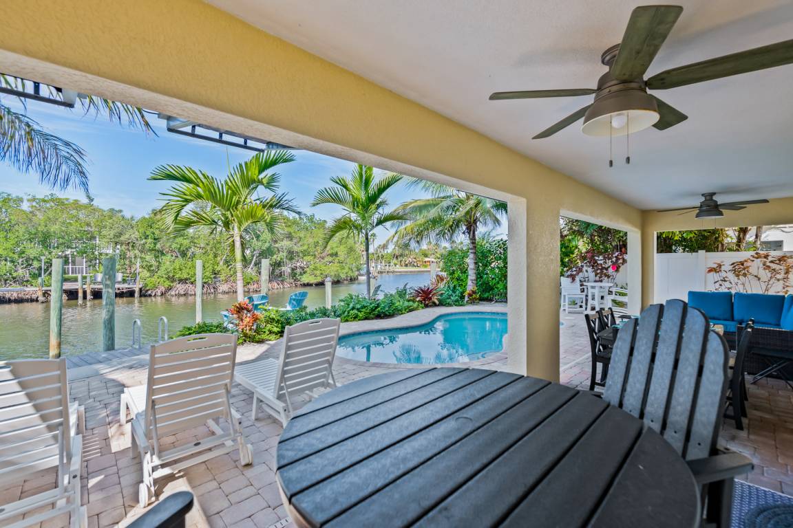 House ∙ 4 Bedrooms ∙ 10 Guests - Anna Maria, FL