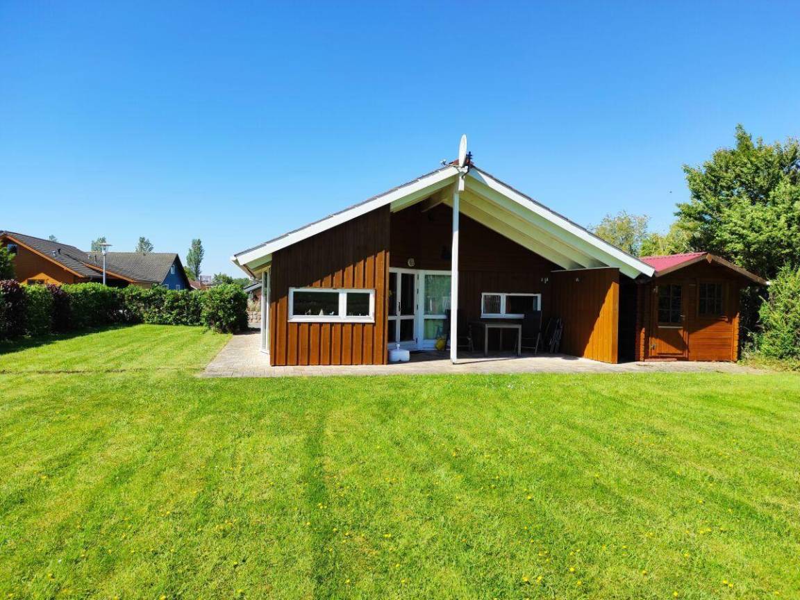 70 M² Ferienhaus ∙ 2 Schlafzimmer ∙ 4 Gäste - Tönning