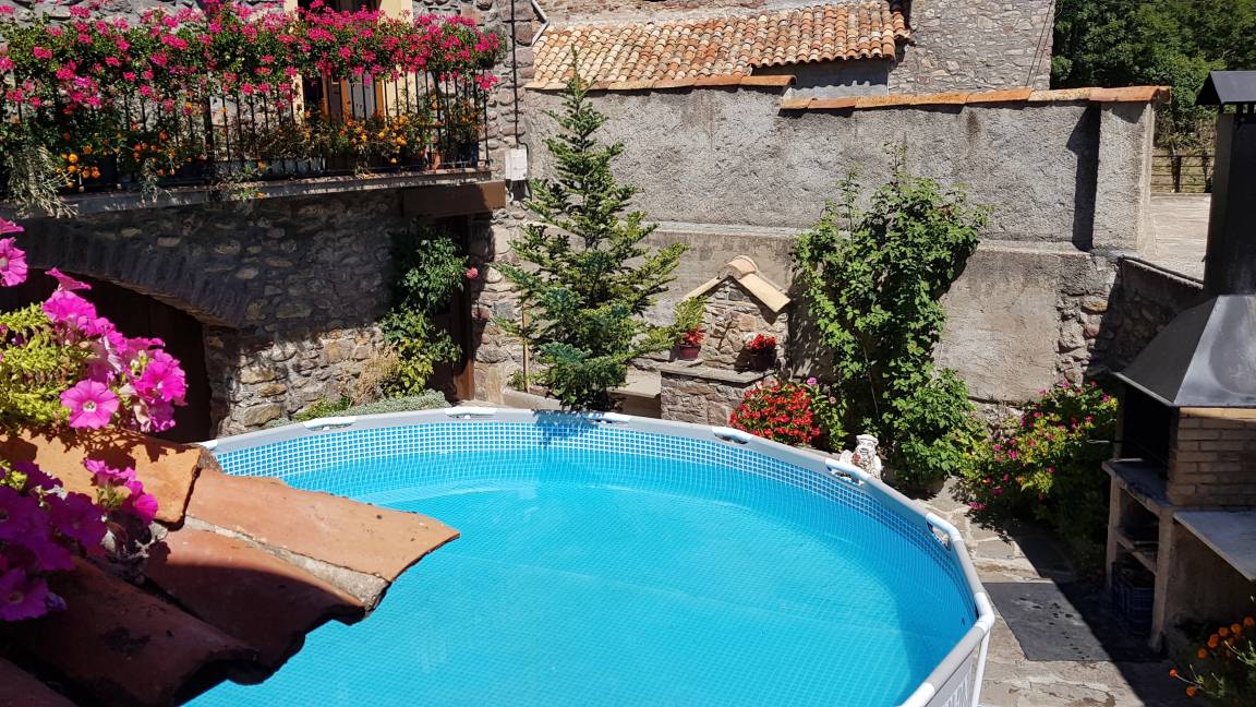 125 M² House ∙ 4 Bedrooms ∙ 10 Guests - Catalonia