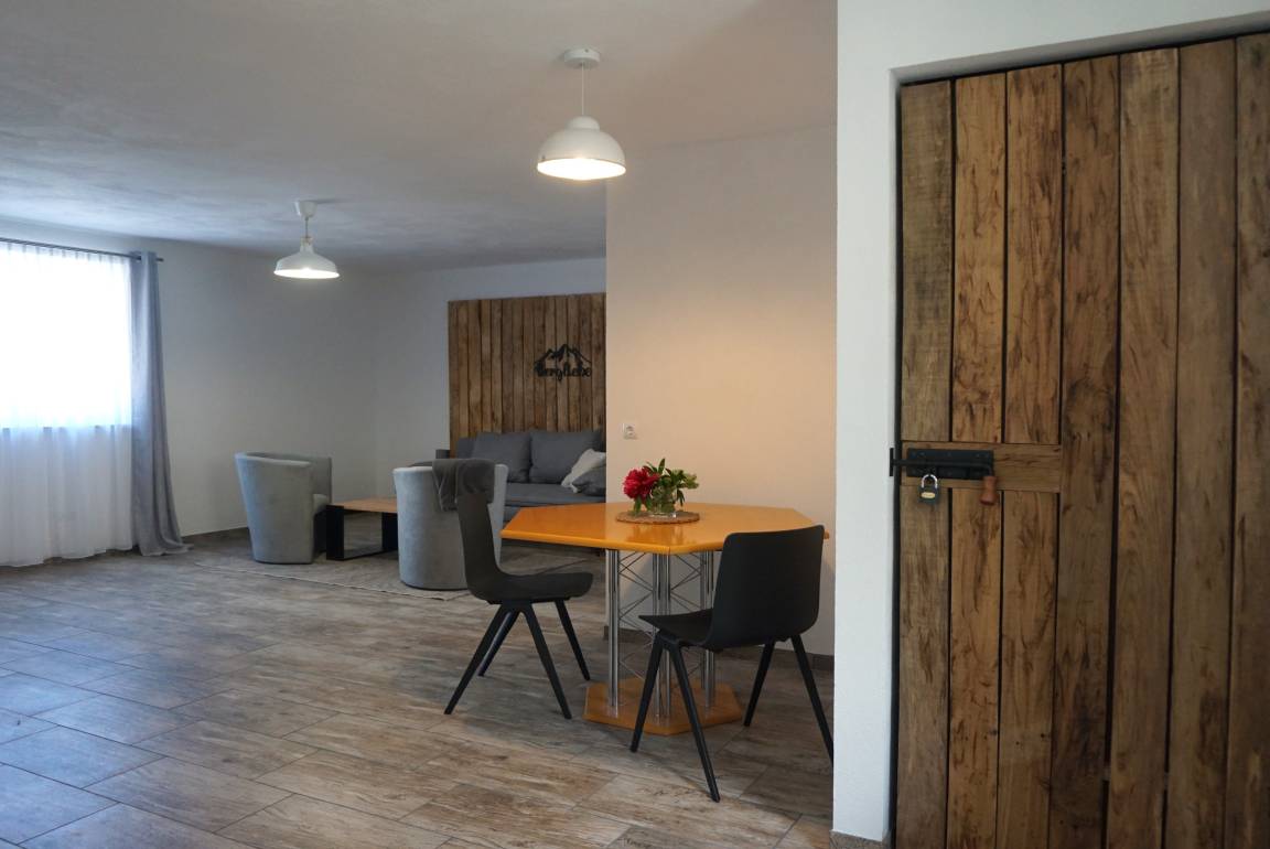 55 M² Ferienwohnung ∙ 1 Schlafzimmer ∙ 4 Gäste - Sasbach