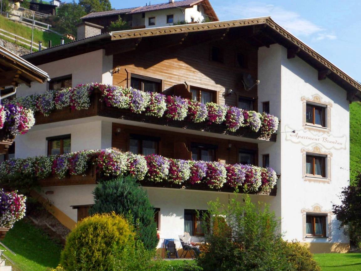 56 M² Appartement ∙ 2 Slaapkamers ∙ 5 Gasten - Kappl