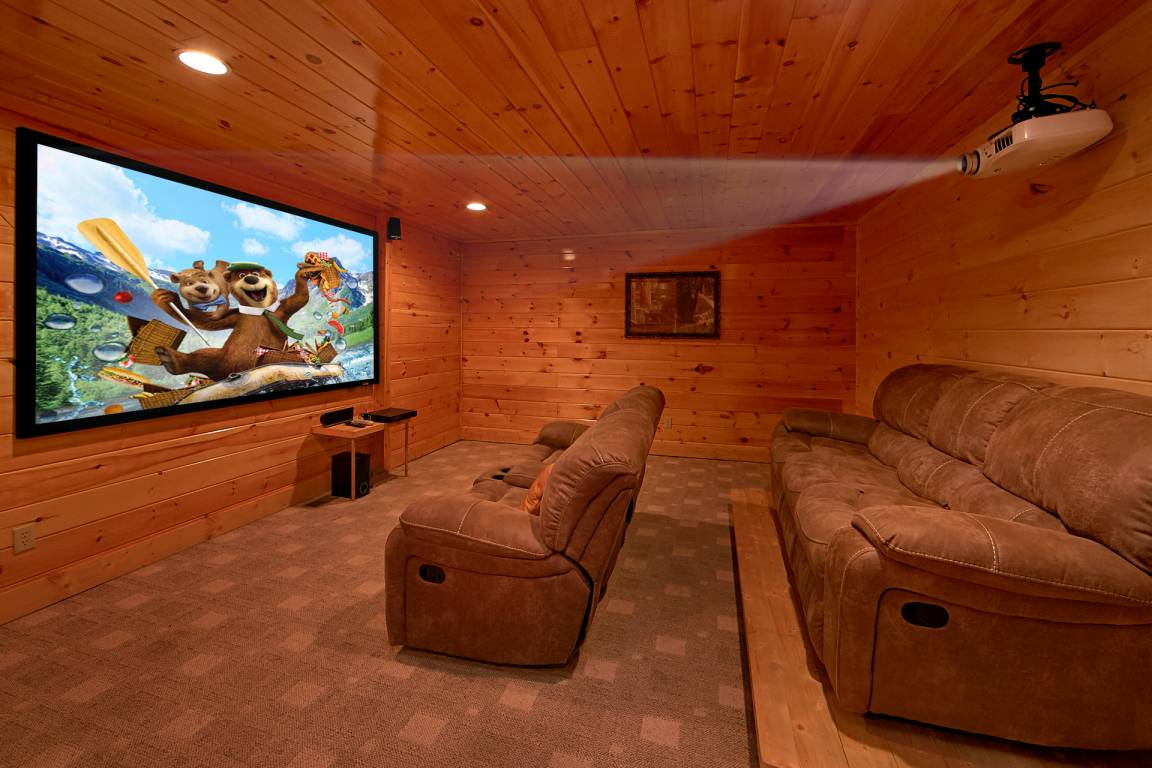 195 M² House ∙ 3 Bedrooms ∙ 10 Guests - Gatlinburg, TN