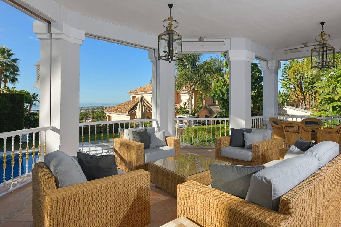 300 M² Villa ∙ 7 Habitaciones ∙ 14 Huéspedes - Marbella