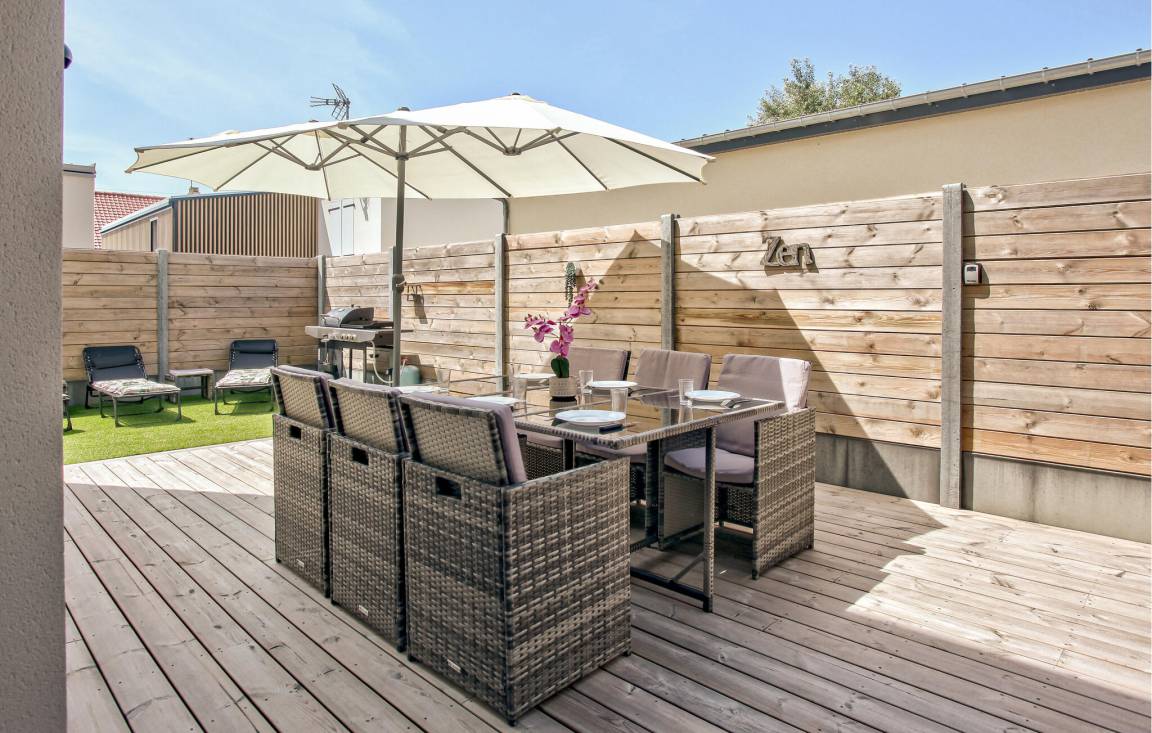 104 M² Ferienhaus ∙ 4 Schlafzimmer ∙ 8 Gäste - Pirou Plage