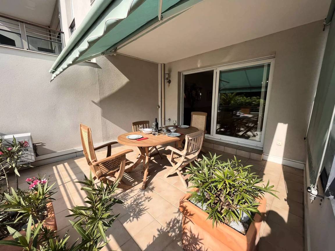 70 M² Apartment ∙ 2 Bedrooms ∙ 6 Guests - Fréjus