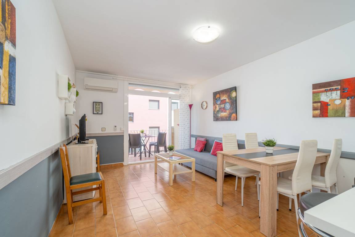 55 M² Apartamento ∙ 2 Quartos ∙ 6 Hóspedes - Empuriabrava