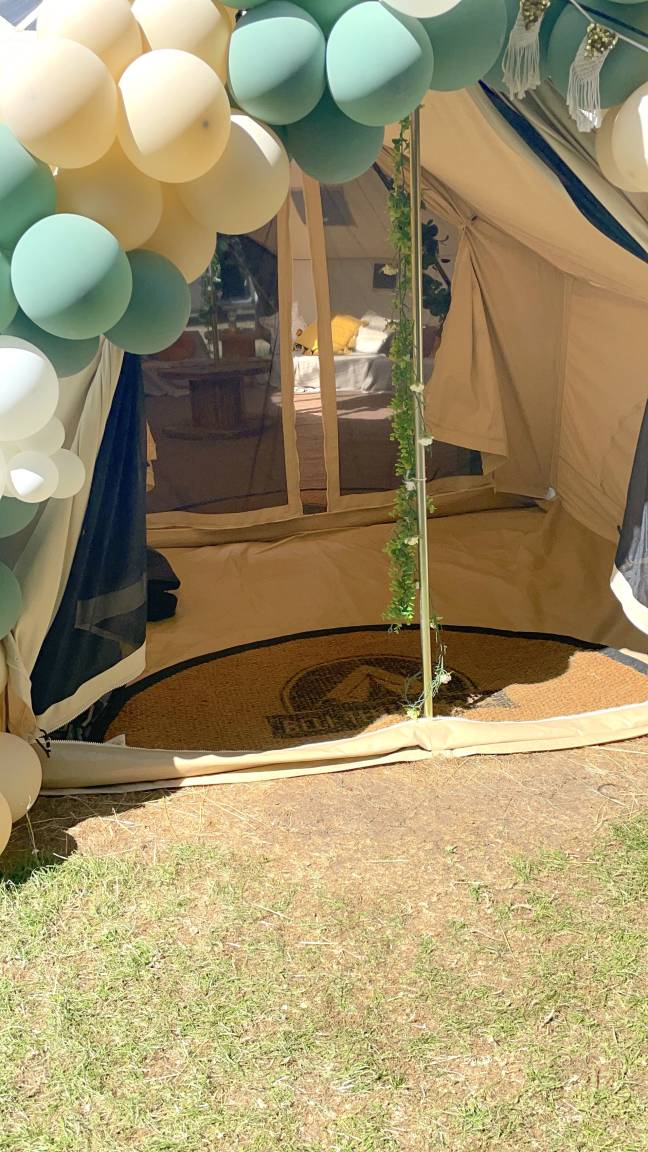 Holiday Park ∙ 2 Bedrooms ∙ 16 Guests - Leicestershire