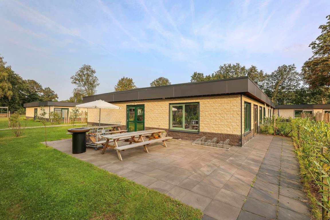 450 M² Villa ∙ 7 Schlafzimmer ∙ 21 Gäste - Roermond