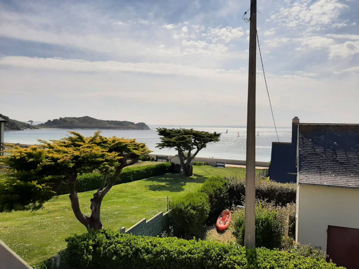 110 M² Maison De Vacances ∙ 4 Chambres ∙ 8 Personnes - Trébeurden