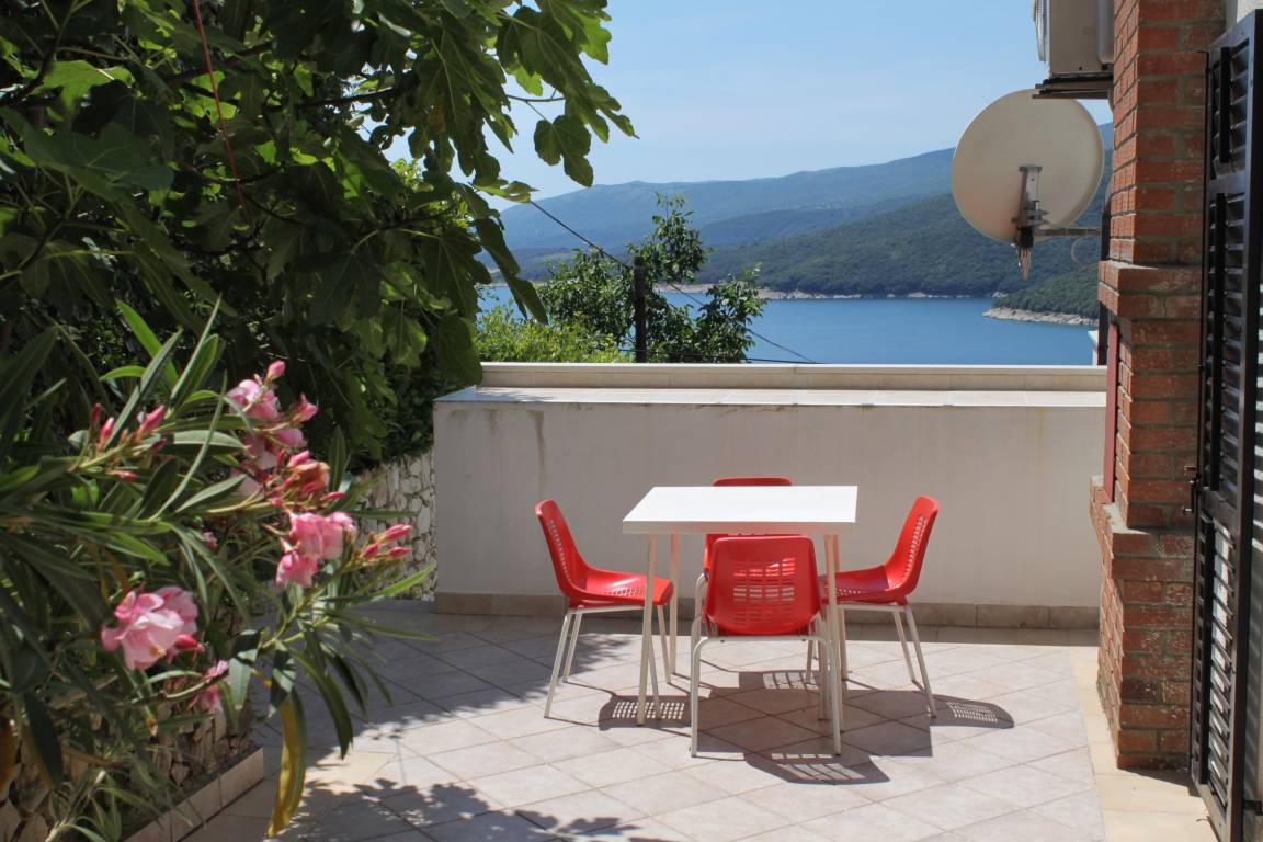 66 M² Appartement ∙ 2 Slaapkamers ∙ 5 Gasten - Rabac