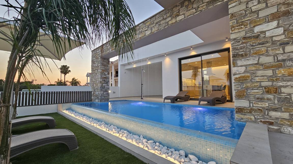 170 M² Villa ∙ 3 Habitaciones ∙ 6 Huéspedes - Ayia Napa