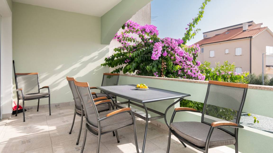 49 M² Apartamento ∙ 2 Habitaciones ∙ 6 Huéspedes - Novalja