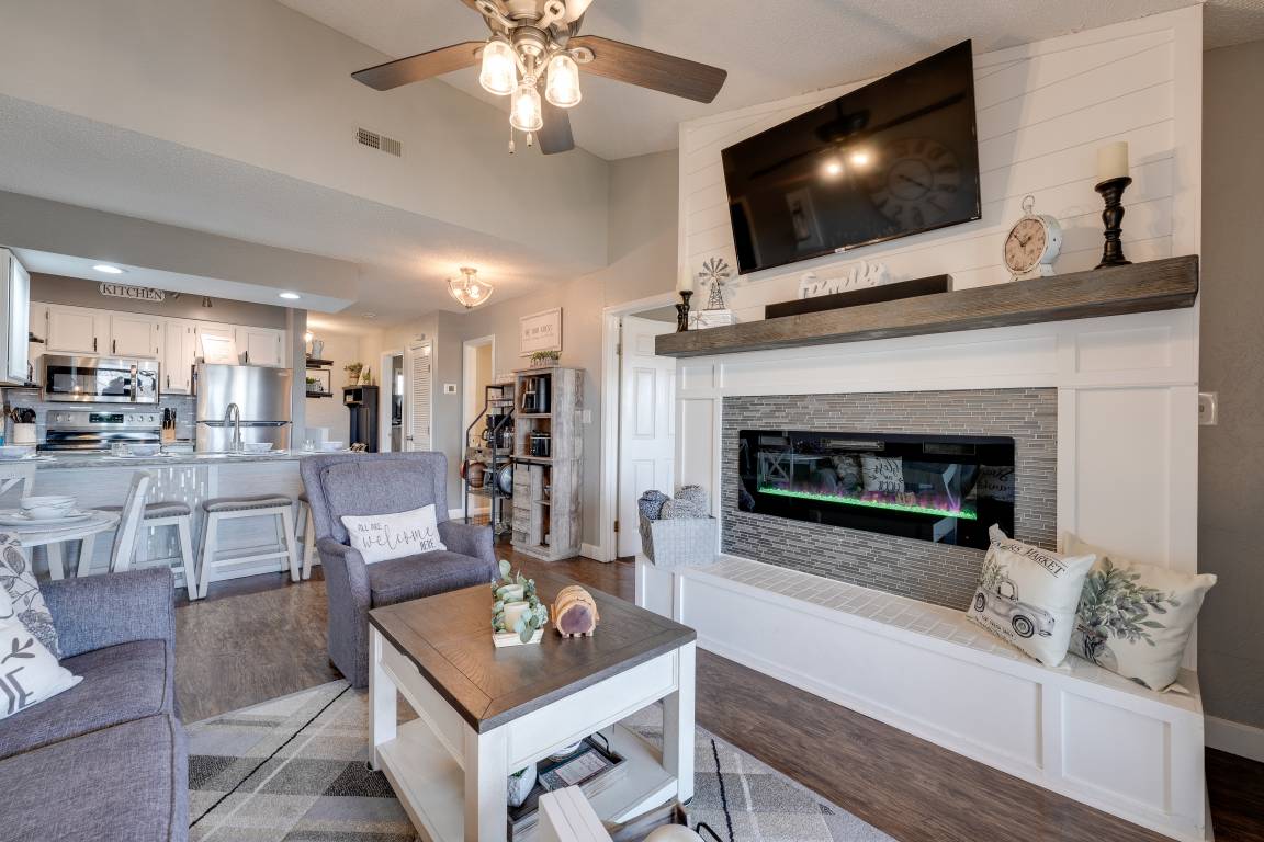 91 M² Apartment ∙ 2 Bedrooms ∙ 6 Guests - Silver Dollar City, Branson