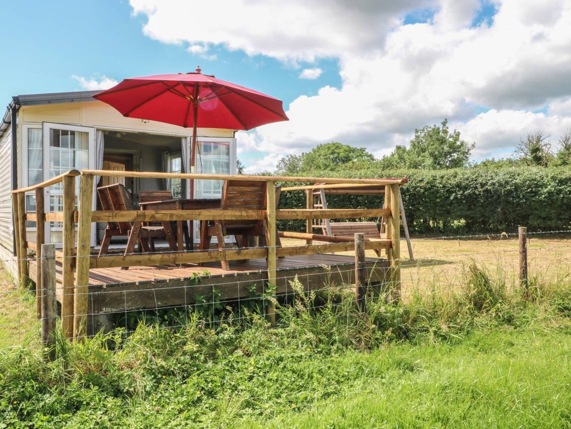 Cottage ∙ 2 Bedrooms ∙ 4 Guests - Macclesfield