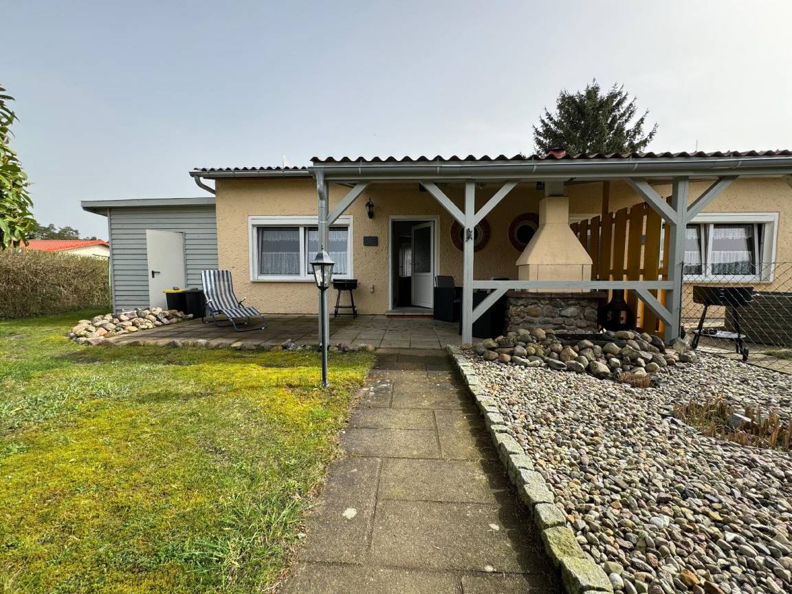 45 M² Ferienhaus ∙ 1 Schlafzimmer ∙ 3 Gäste - Dargun