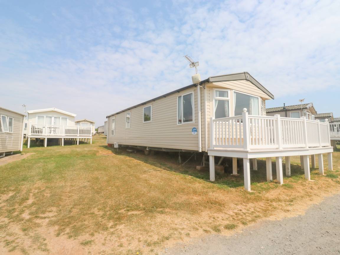 Cottage ∙ 3 Bedrooms ∙ 6 Guests - Budleigh Salterton