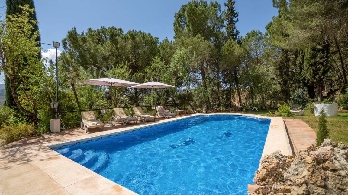 110 M² Ferienhaus ∙ 3 Schlafzimmer ∙ 8 Gäste - Setenil de las Bodegas