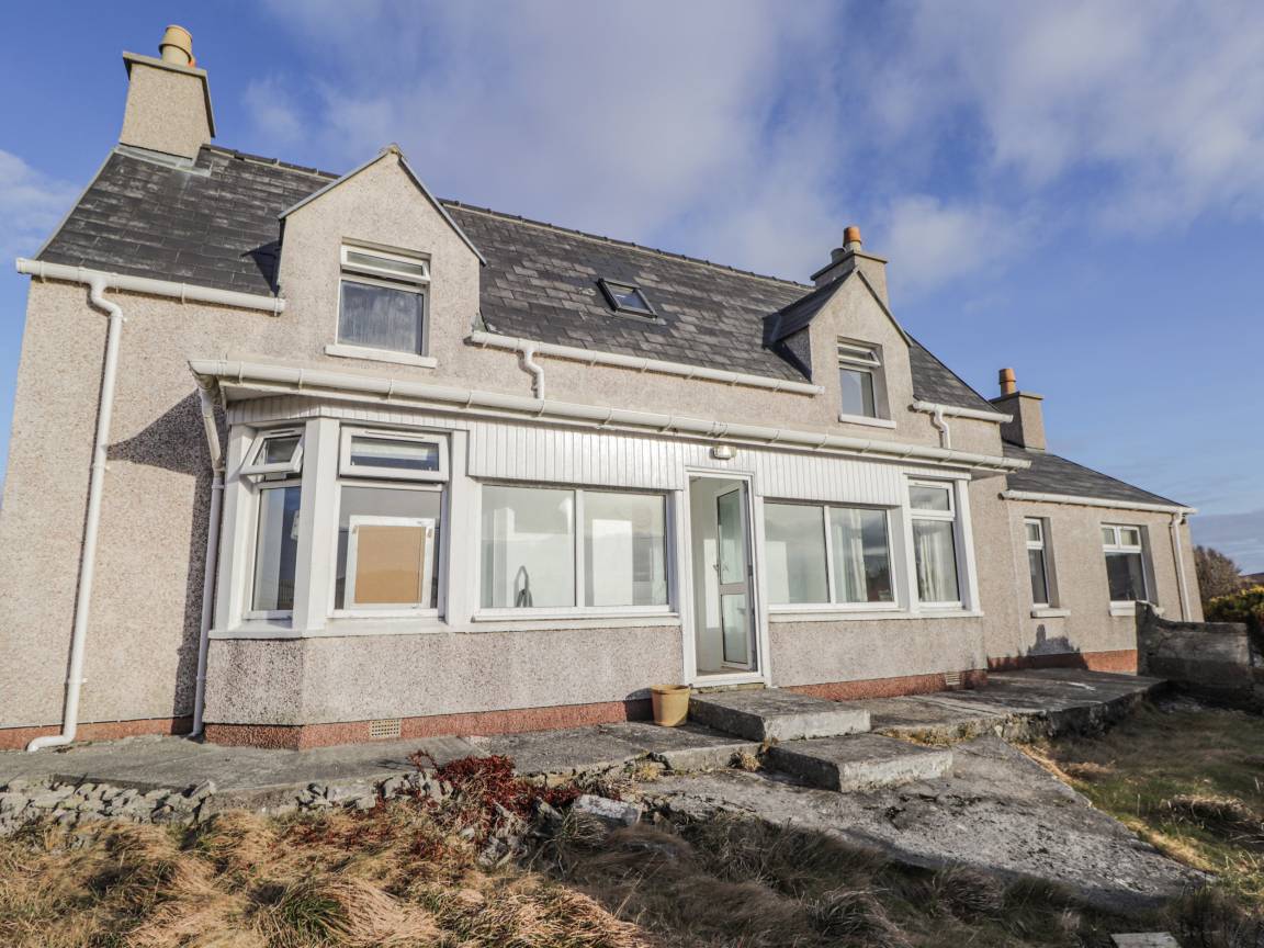 Cottage ∙ 3 Bedrooms ∙ 6 Guests - Lewis and Harris