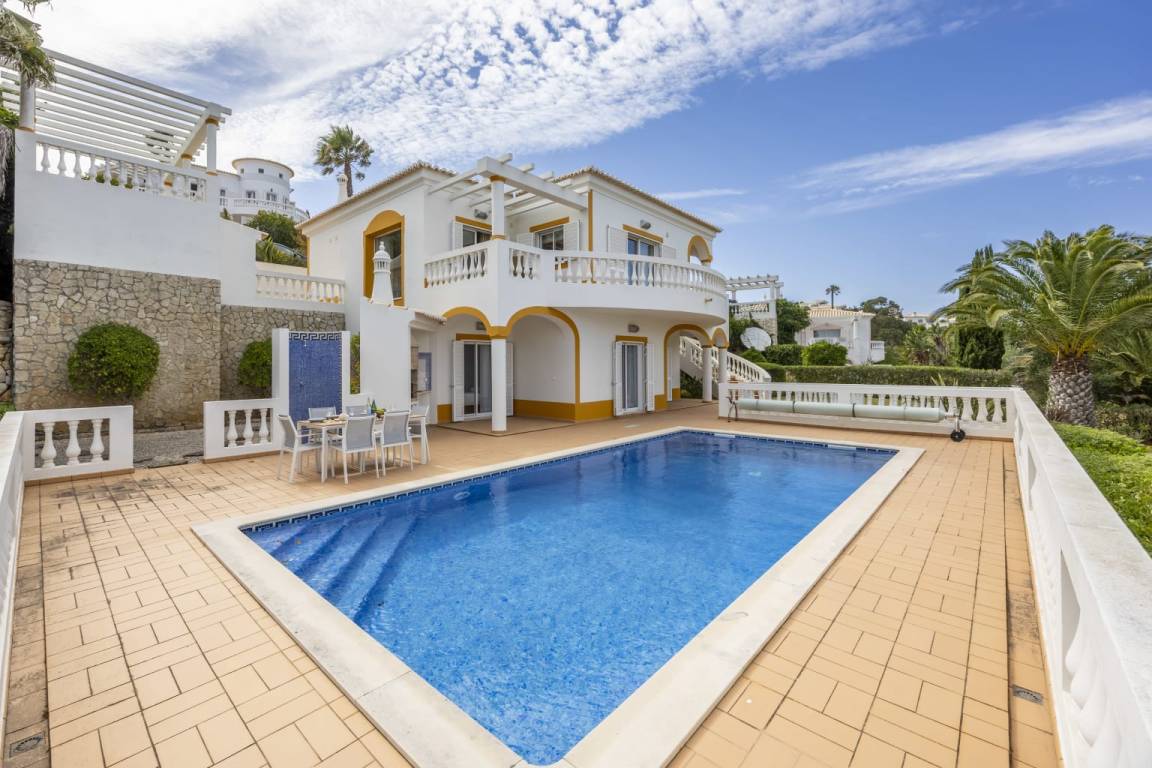 170 M² Villa ∙ 3 Bedrooms ∙ 6 Guests - Sagres