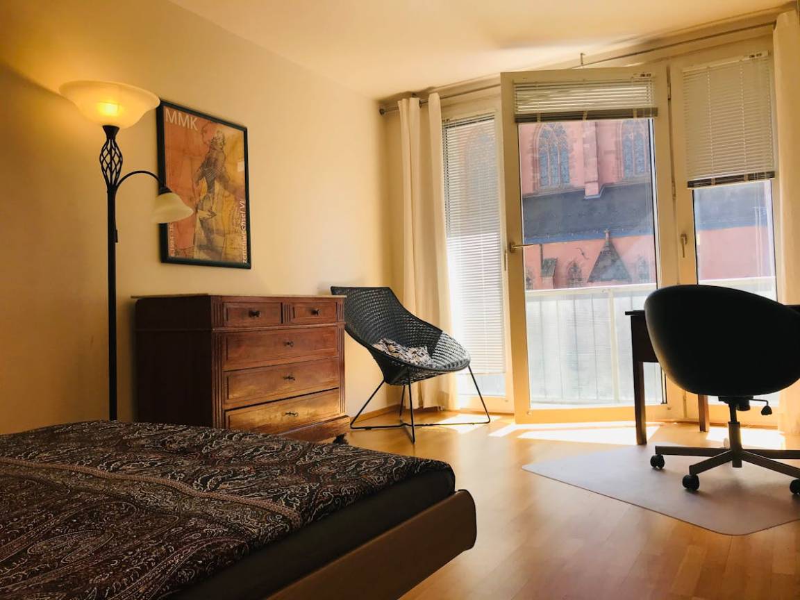 65 M² Apartment ∙ 2 Bedrooms ∙ 2 Guests - Frankfurt