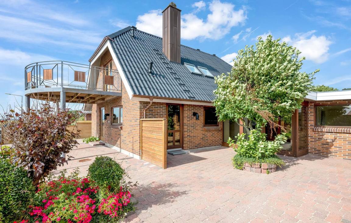 180 M² Ferienhaus ∙ 4 Schlafzimmer ∙ 8 Gäste - Lemvig