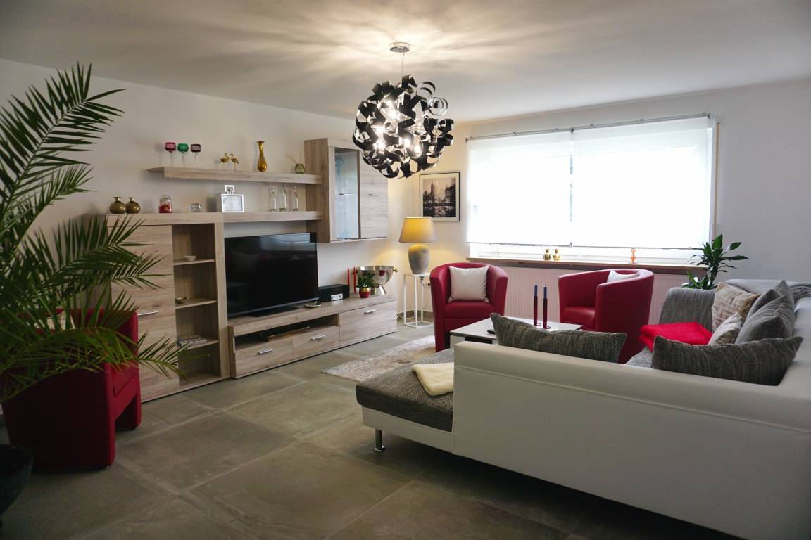 98 M² Apartment ∙ 2 Bedrooms ∙ 4 Guests - Marktredwitz