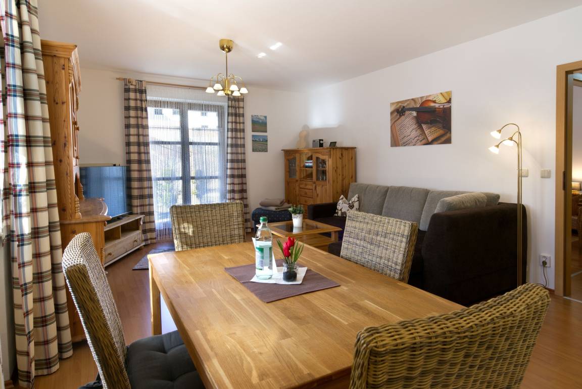 57 M² Apartment ∙ 1 Bedroom ∙ 2 Guests - Mittenwald