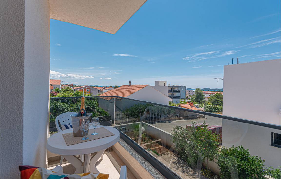 70 M² Apartment ∙ 2 Bedrooms ∙ 6 Guests - Vodice