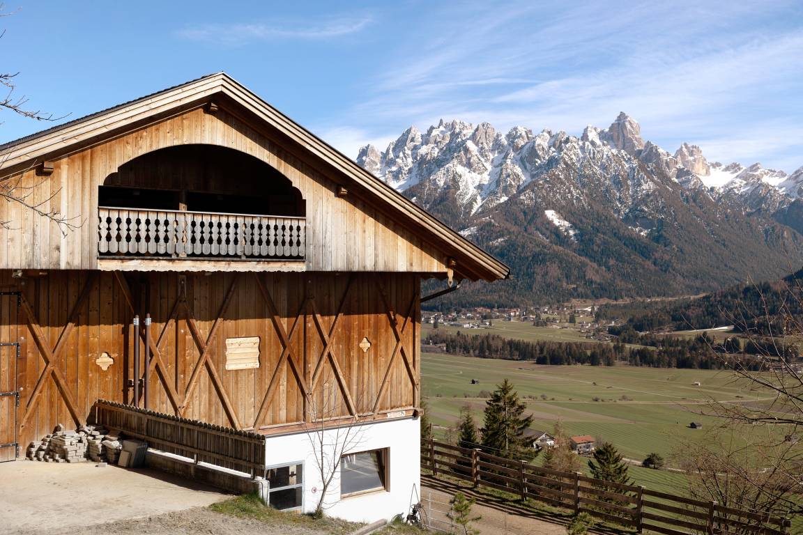 80 M² Ferienwohnung ∙ 2 Schlafzimmer ∙ 5 Gäste - Toblach