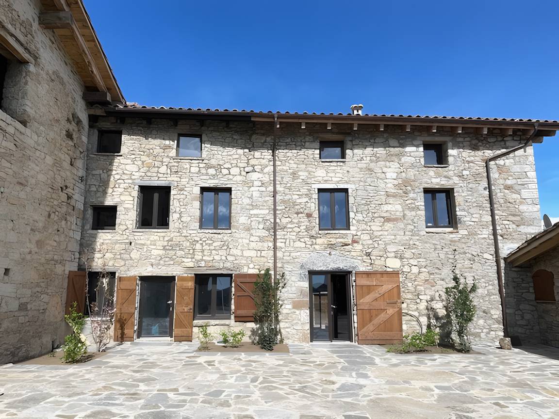 200 M² Casa ∙ 4 Habitaciones ∙ 8 Huéspedes - Camprodon