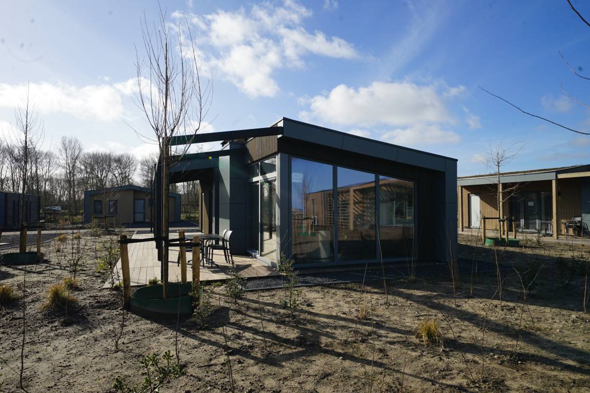 Bungalow ∙ 2 Bedrooms ∙ 4 Guests - Enkhuizen