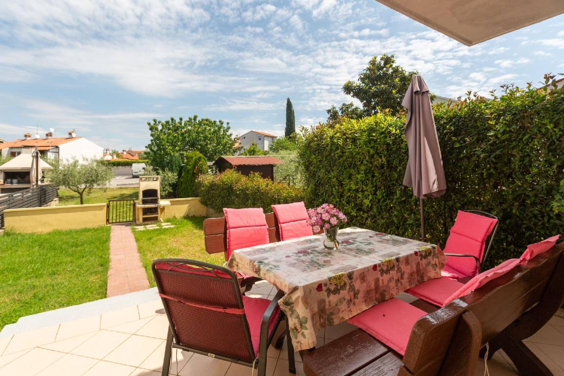 100 M² Maison De Vacances ∙ 3 Chambres ∙ 7 Personnes - Poreč