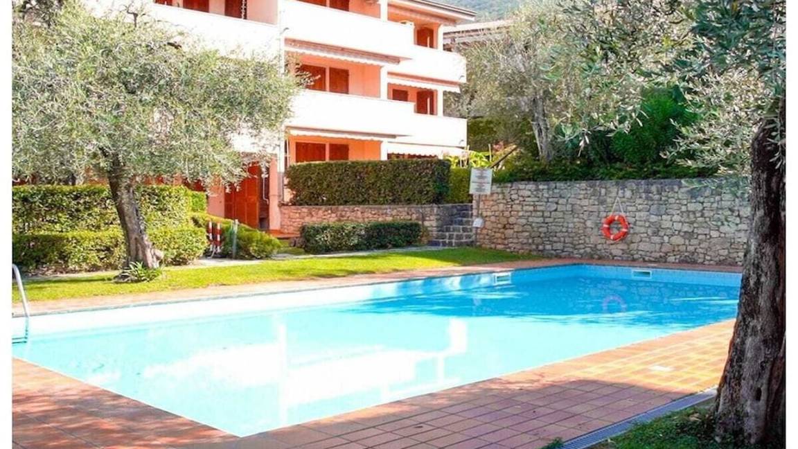 50 M² House ∙ 2 Bedrooms ∙ 4 Guests - Limone Sul Garda