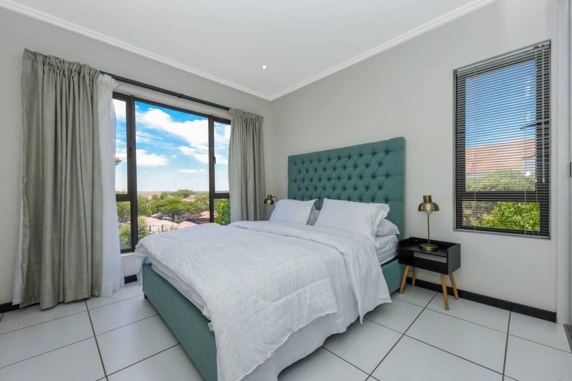 55 M² Apartment ∙ 2 Bedrooms ∙ 4 Guests - Lanseria