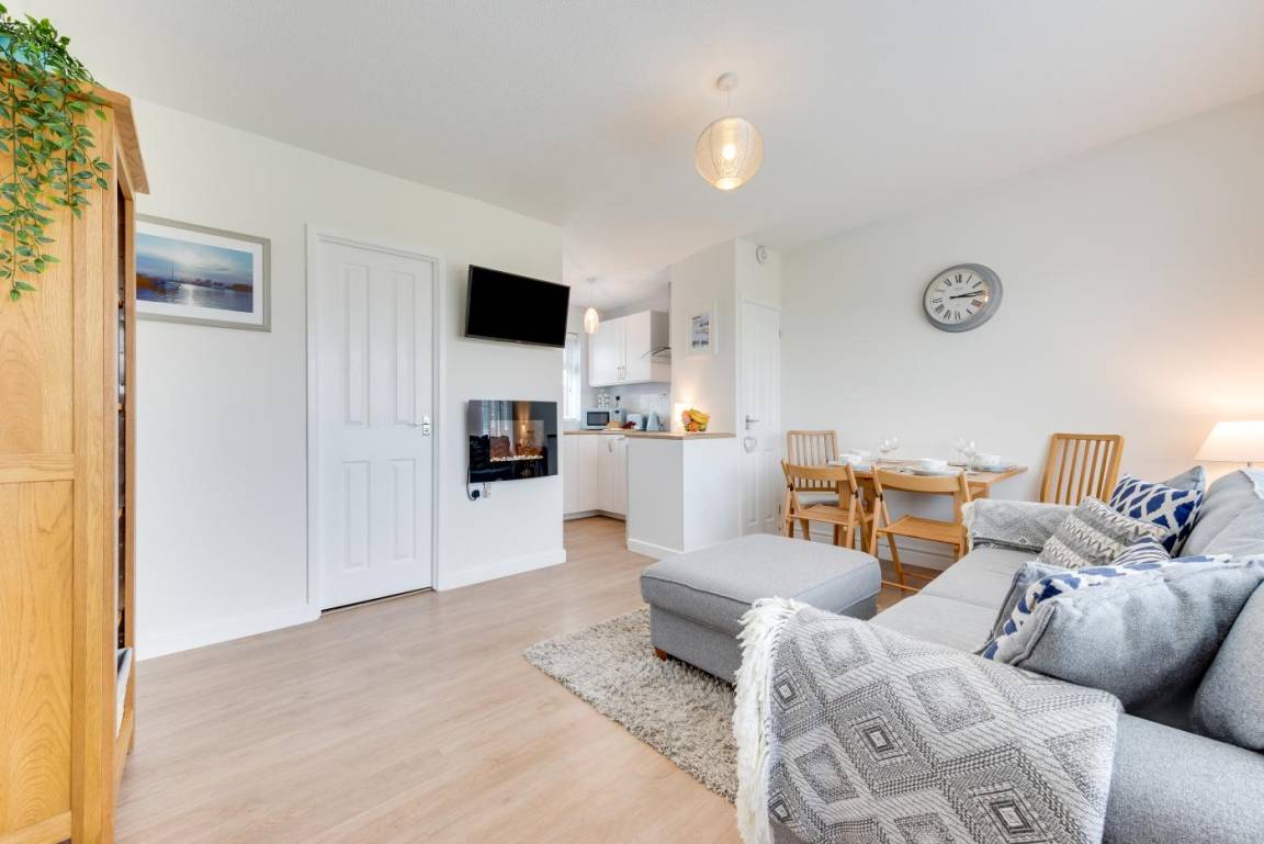 House ∙ 2 Bedrooms ∙ 4 Guests - Mundesley