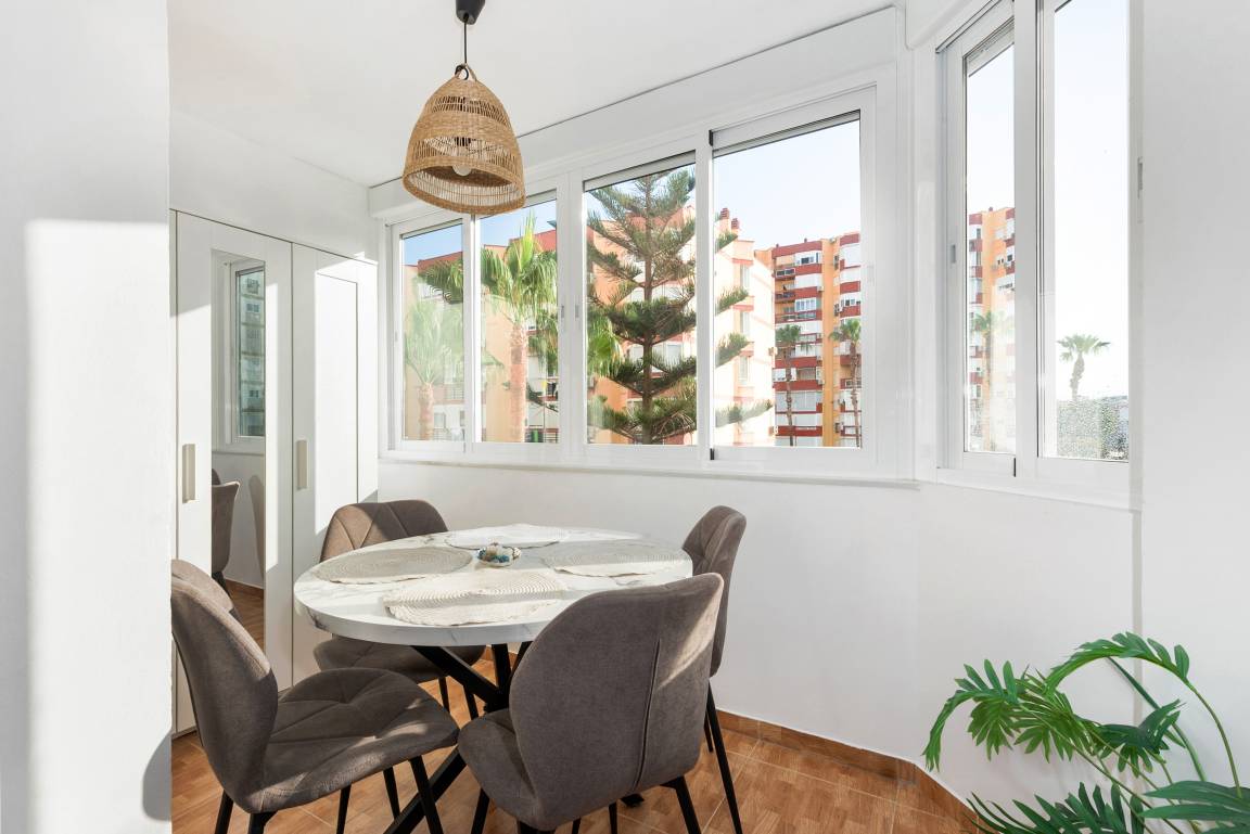 42 M² Appartement ∙ 1 Slaapkamer ∙ 4 Gasten - Vélez-Málaga