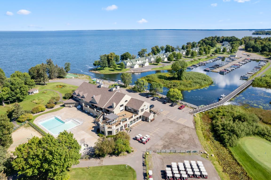 Condo ∙ 3 Bedrooms ∙ 10 Guests - Minnesota