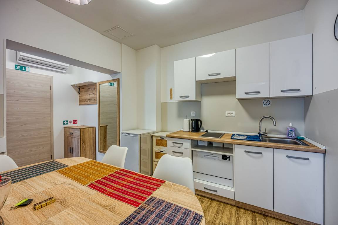 39 M² Apartment ∙ 2 Bedrooms ∙ 4 Guests - Novo Mesto